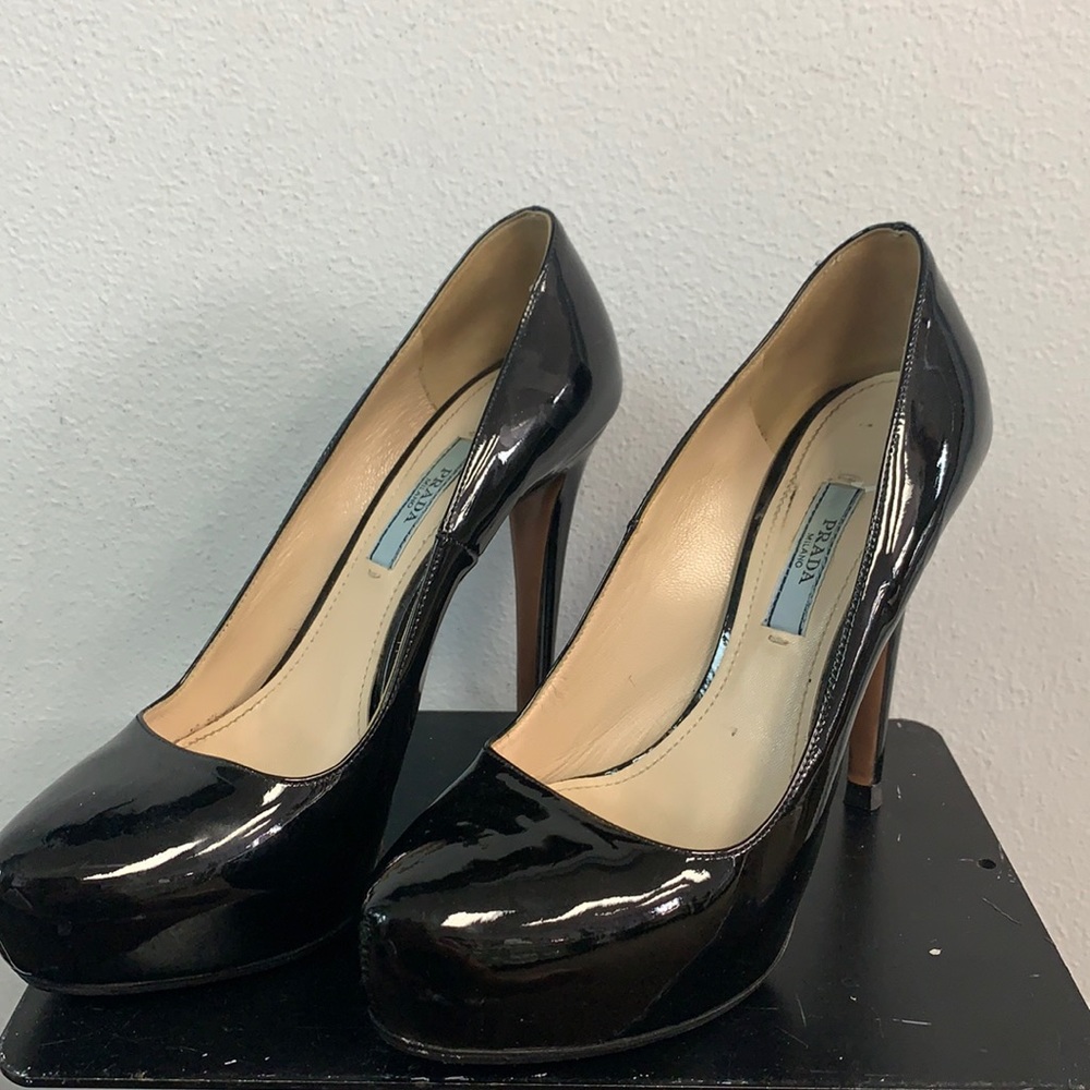 Prada Patent Leather Platform Pumps - Gem
